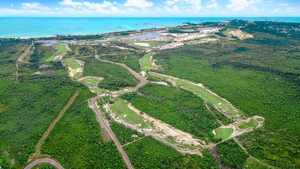 8 New Golf Courses to Play in 2020 | Al Bawaba