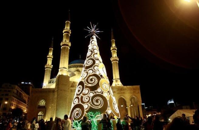 Saudis crackdown on Christmas 'plotters', gatecrash party | Al Bawaba