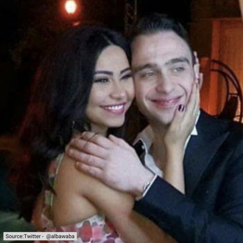 Sherine Abdel Wahab Kisses Her Therapist's Hand | Al Bawaba