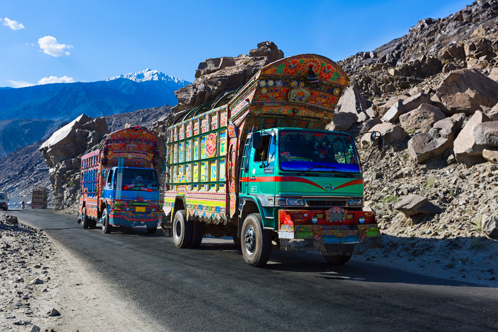What Exactly is Truck Art in Pakistan? | Al Bawaba