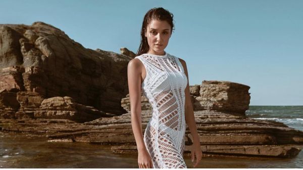 Secret Diet Behind Hande Erçel's Slim Body Revealed | Al Bawaba