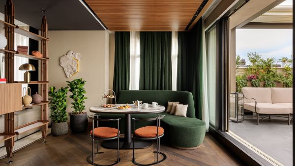 Timeless hospitality spaces. Park Hyatt Milano opens new suites ...