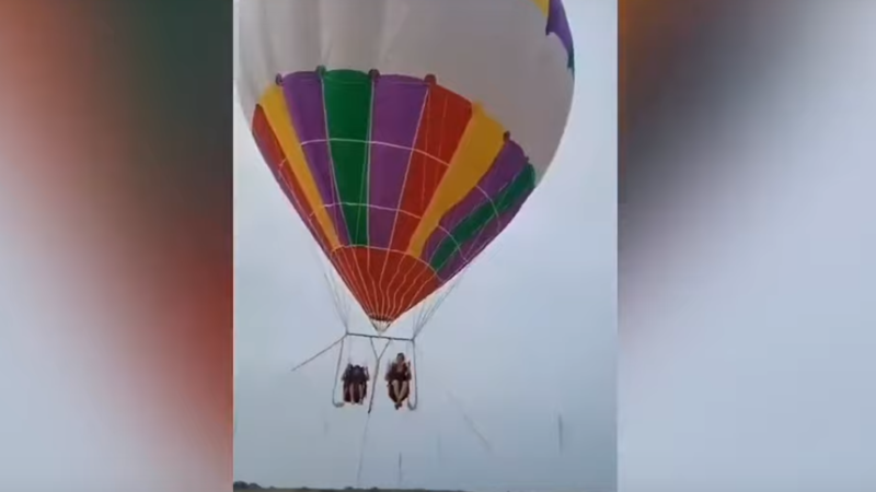Horrifying Video of Mom, Son Fall to Death From Hot Air Balloon Goes ...