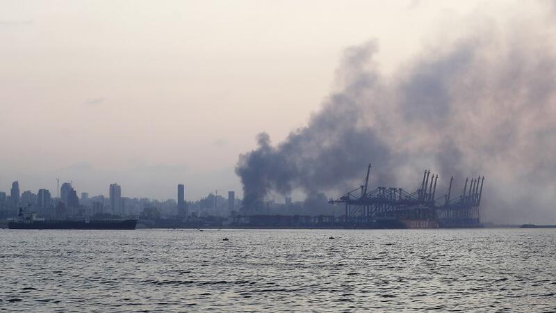 Huge Ammonium Nitrate Explosion in Beirut's Port Leaves 43-Meter Crater ...