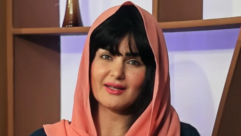 Sama Al-Masri Brings To Court a Quran and a Prayer Rug To Attend the ...