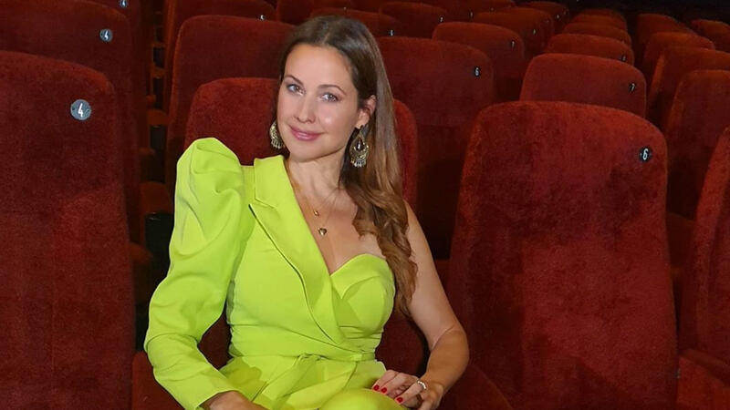 Slimmer Than Ever! Raya Abi Rached Stuns in Two Fabulous Outfits During ...