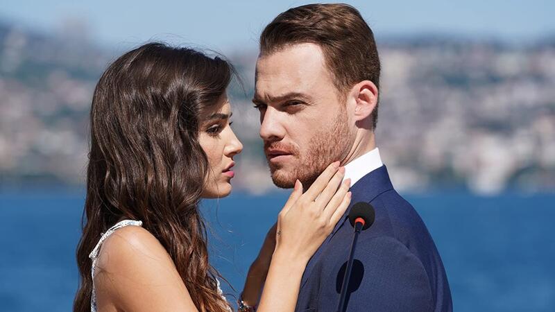 Hande Erçel and Kerem Bürsin Are in LOVE and They Will Officially ...