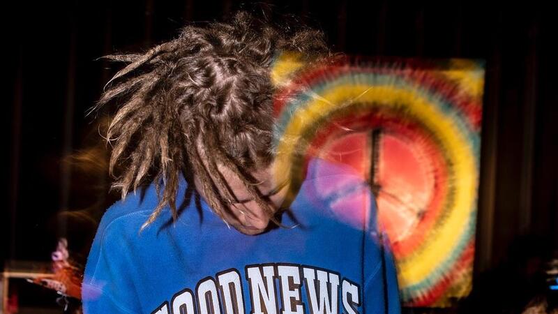 Justin Bieber Shows Off His Latest Dreadlocks Hairstyle | Al Bawaba