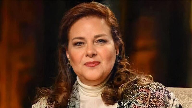 Dalal Abdel Aziz Still DOES NOT Know of Her Husband Samir Ghanem's ...