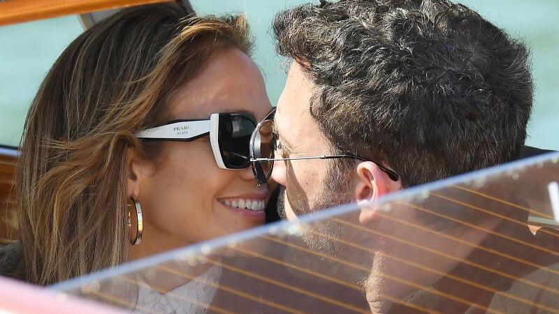 Jennifer Lopez and Ben Affleck Continue Their Public Display of ...