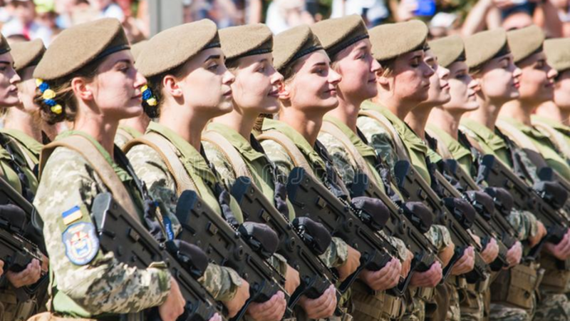 Ukraine Women Soldiers - All 36,000 - Promise to Thrash The Russians ...