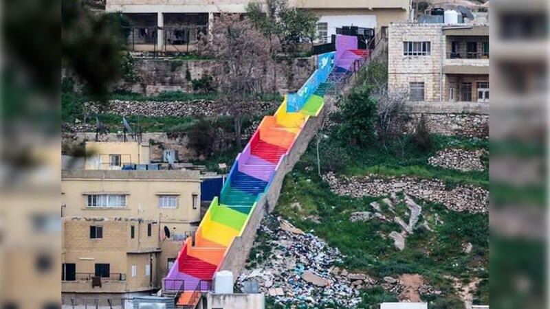 Jordanians decry rainbow-colored stairs in downtown | Al Bawaba