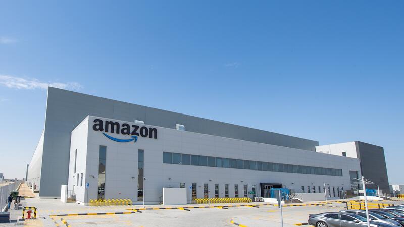 Amazon continues to invest in the UAE, opening a new Fulfillment Center ...