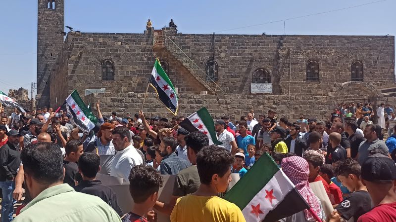 Regime change protests sweep 7 Syrian governorates, unseen since 2011 ...