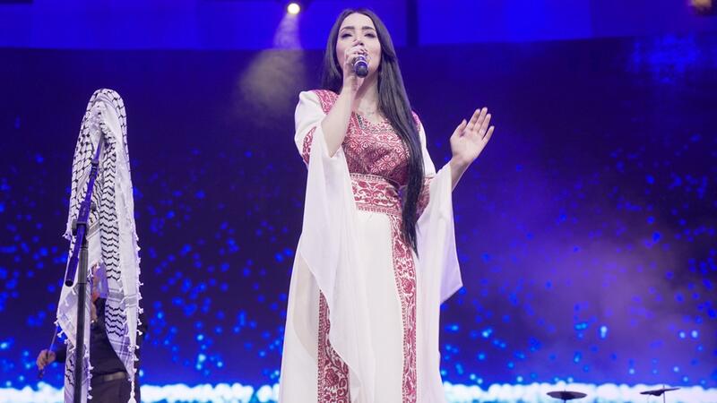 Arab Idol's Manal Mousa sets Dubai's Global Village stage on fire! | Al ...