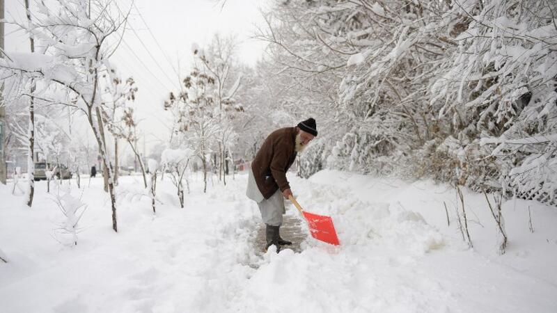 Heavy snowfall in Afghanistan claims at least 40 lives | Al Bawaba