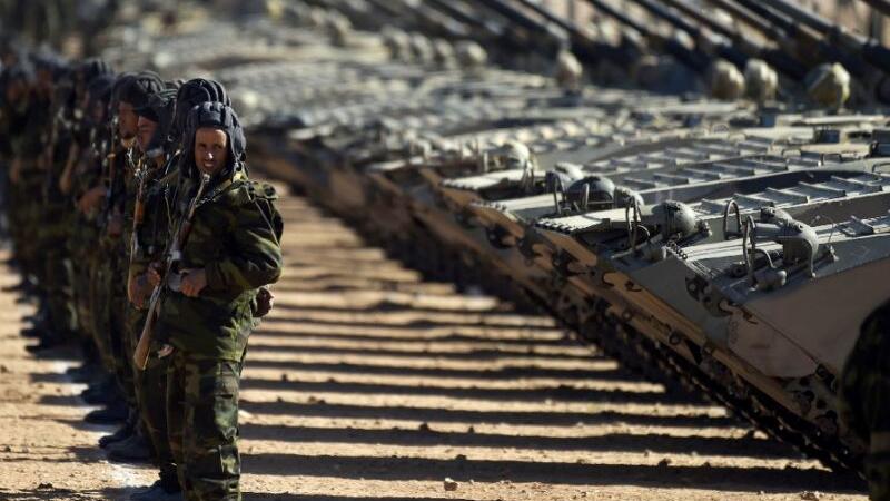 Algerian military destroys 25 homemade cannons, bombs | Al Bawaba