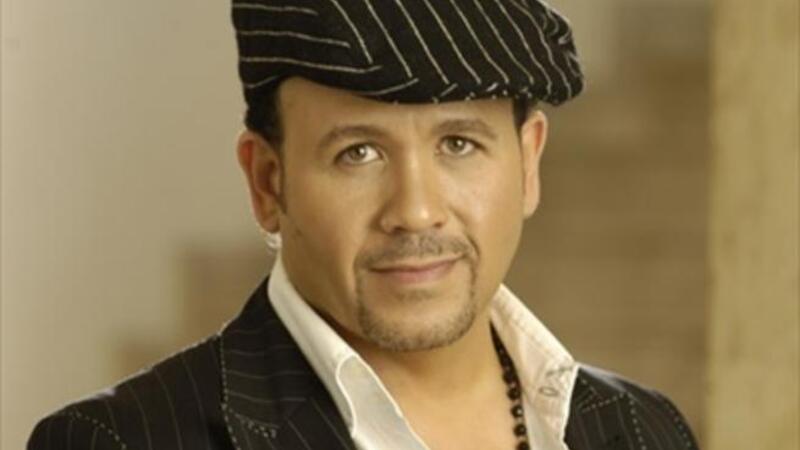 Hisham Abbas reassures fans about the new album | Al Bawaba