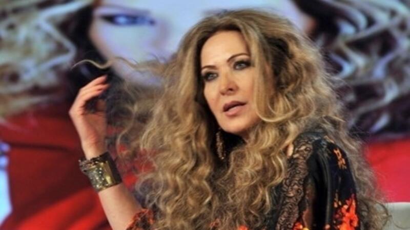 Pro-Assad Syrian star Raghda attacked in Egypt after 'racist' poetry ...