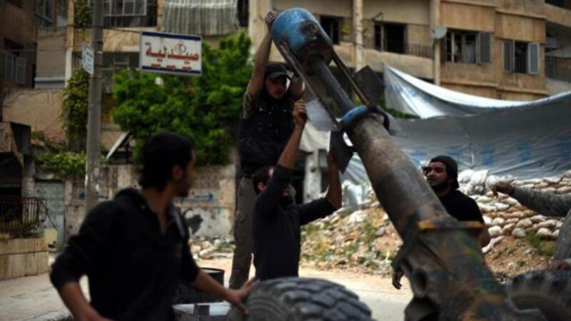 A GIF of one of the Syrian rebels' most flaunted DIY weapons, the Hell ...