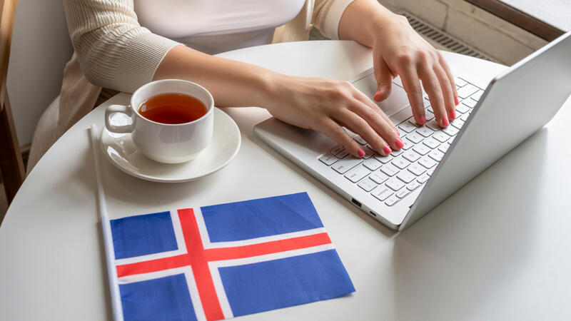 Was Iceland's Largest Trial of Reduced Working Week Successful? | Al Bawaba
