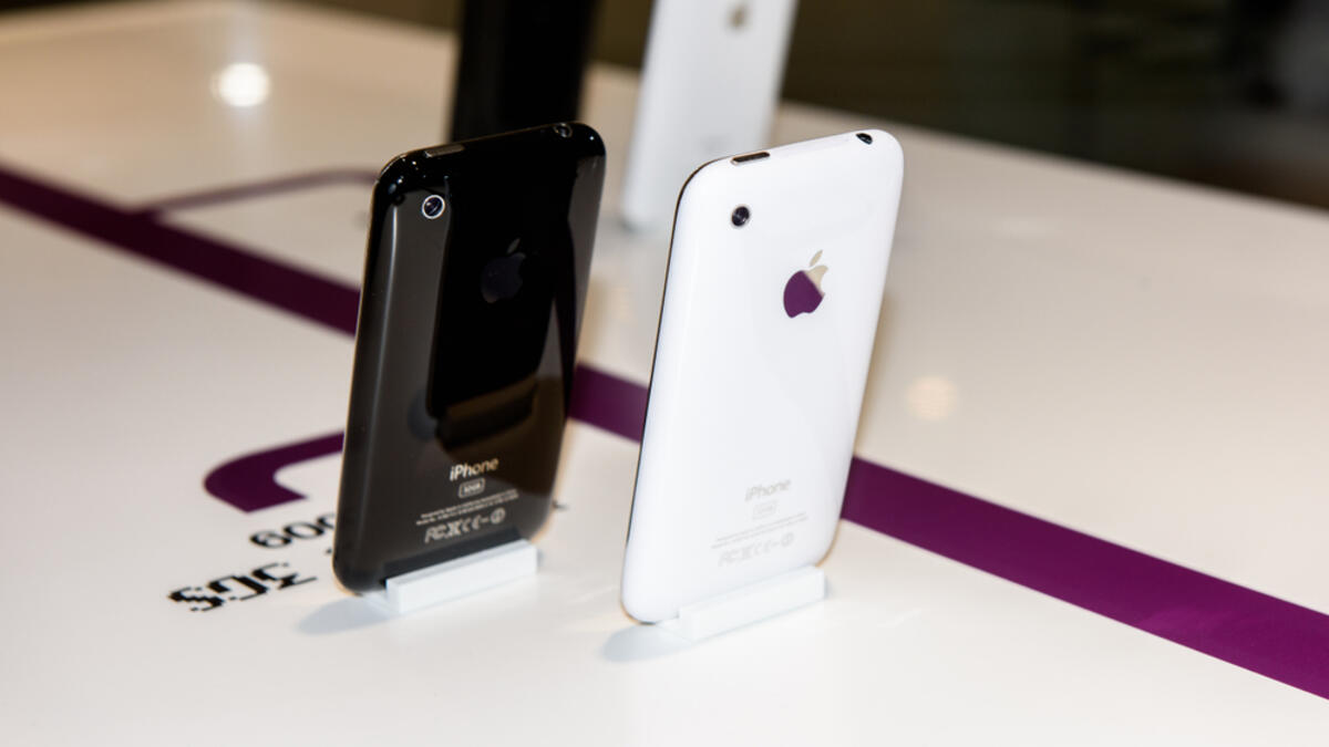 The Evolution of the iPhone: Every Model from 2007–2020 | Al Bawaba