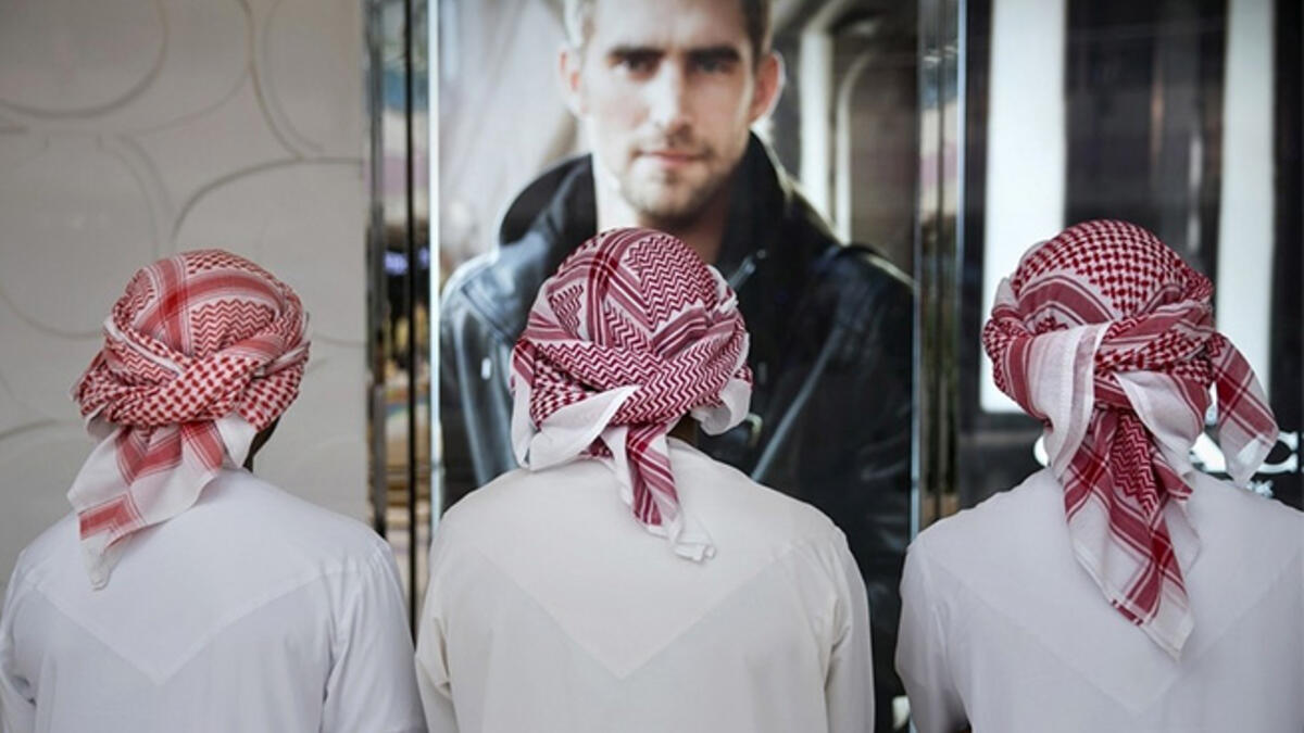 Fashion, faith, and functionality! Arab male headdresses uncovered | Al ...
