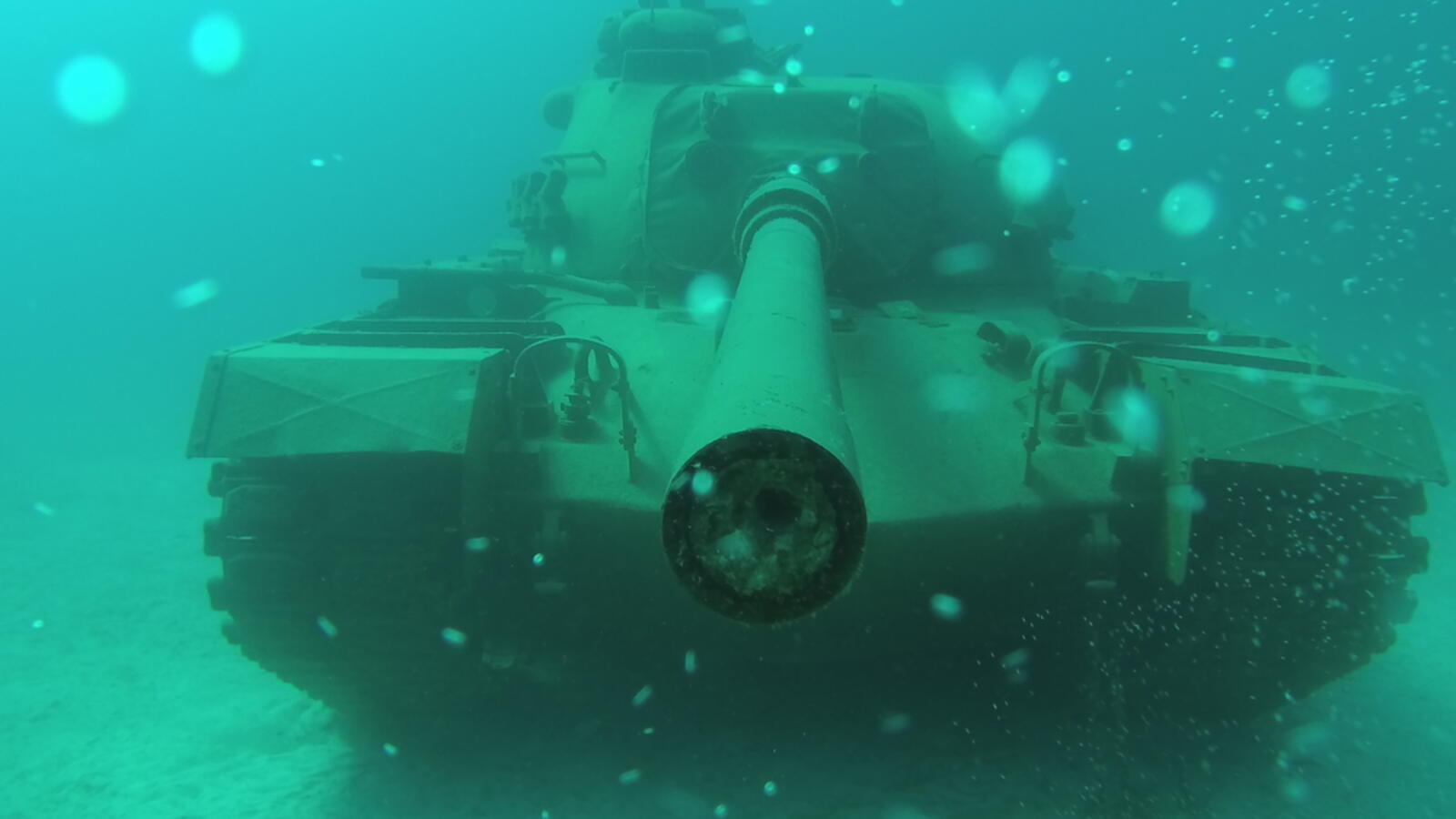 Underwater tanks us military - innovativejnr