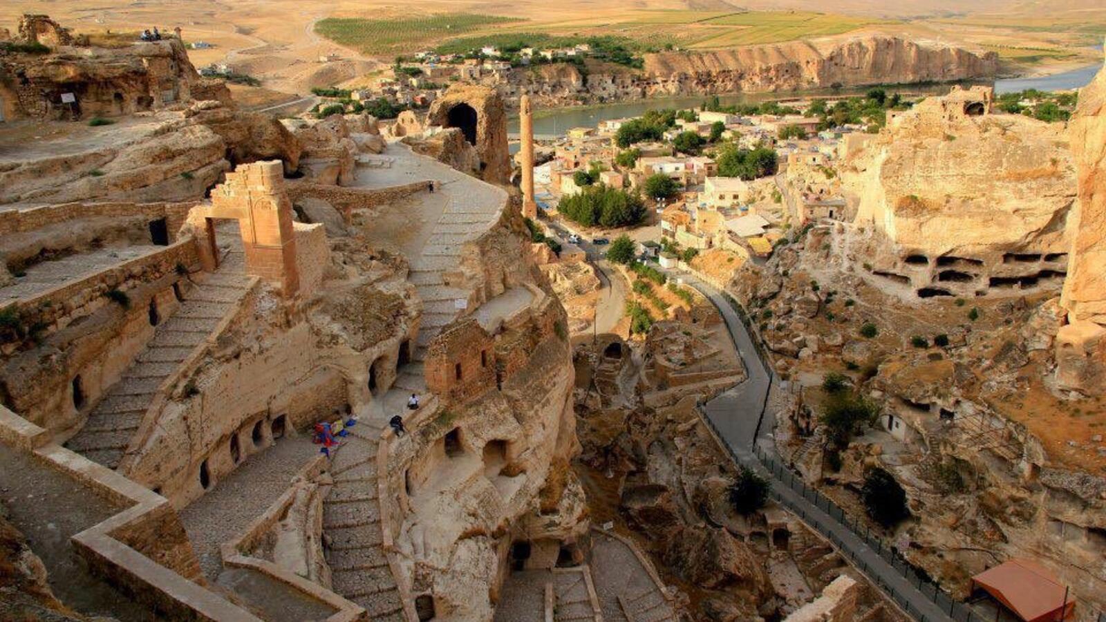 Ancient Kurdish Hasankeyf in Turkey Doomed to be Swallowed by Giant Dam ...