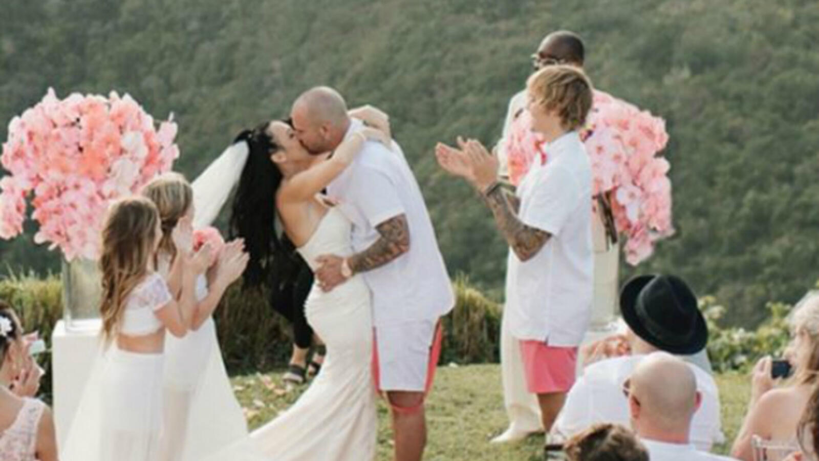 Justin Bieber Looked Over the Moon as a Groomsman in Father's Wedding ...