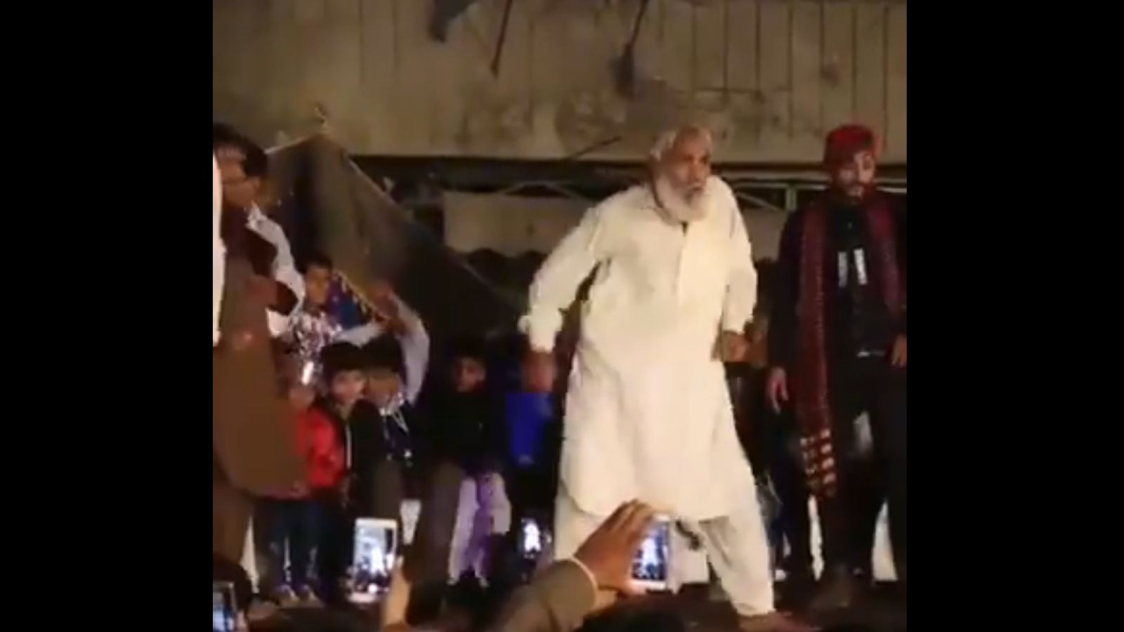 Watch: Pakistan's 'Disco Mullah' Goes Viral | Al Bawaba