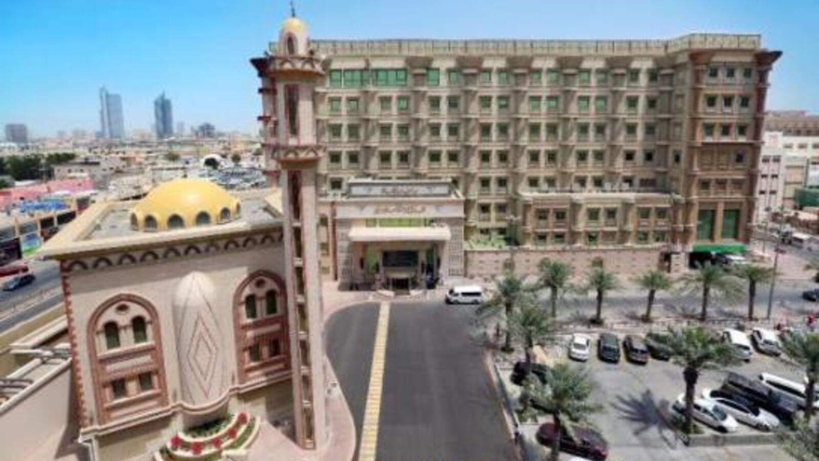 Saudi Arabia: Employees of Saad Specialist Hospital strike over unpaid ...