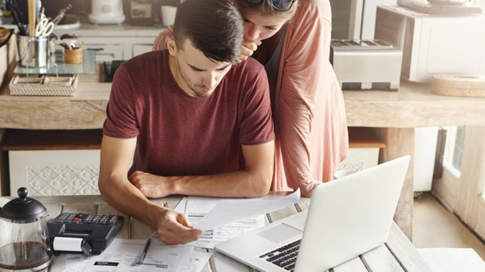 Husband or Wife: Why It's Important to Be Involved in Financial ...