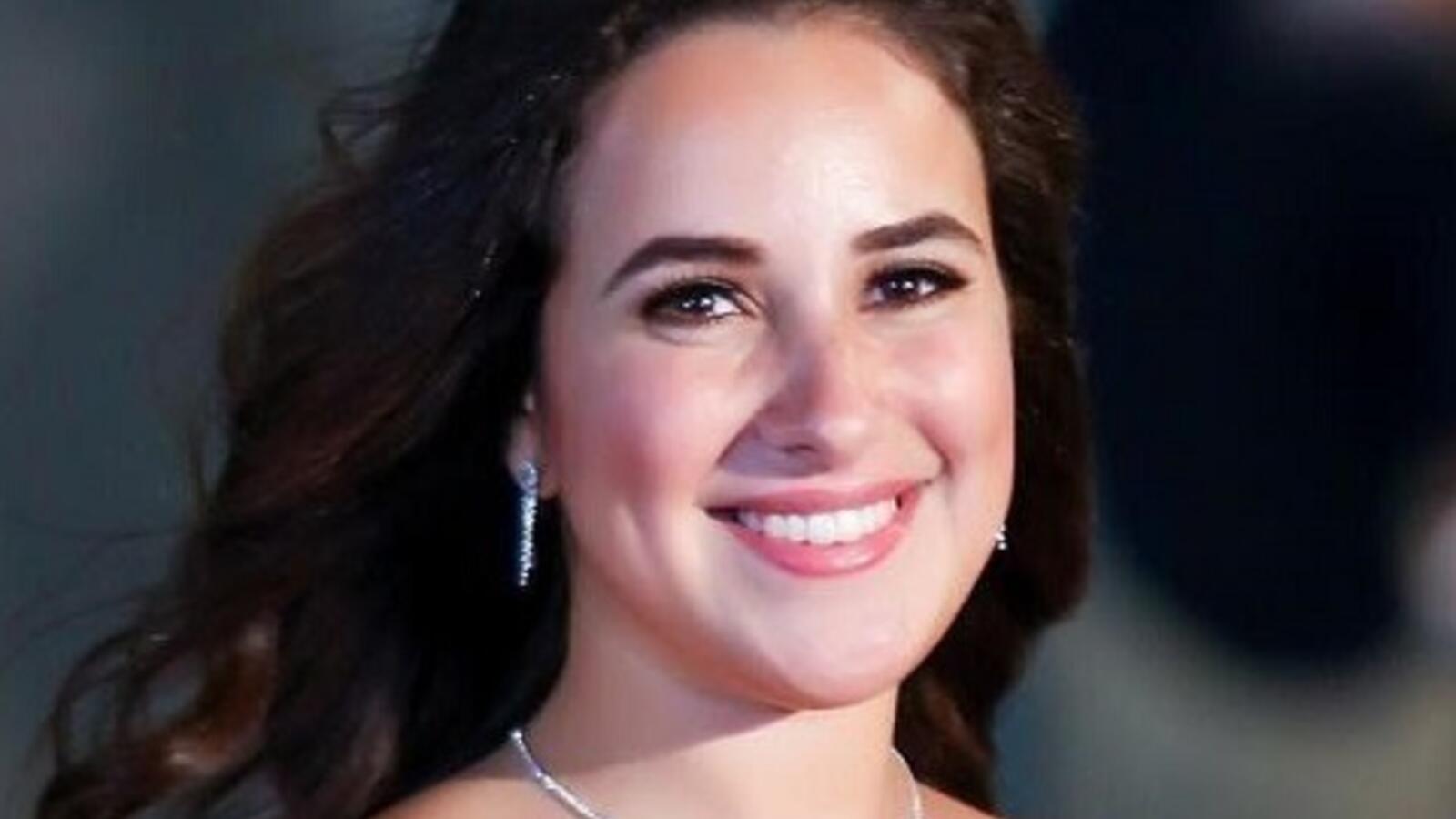 شاهد: شيري عادل تنال اعجاب جمهورها بإطلالتها الجديدة | البوابة