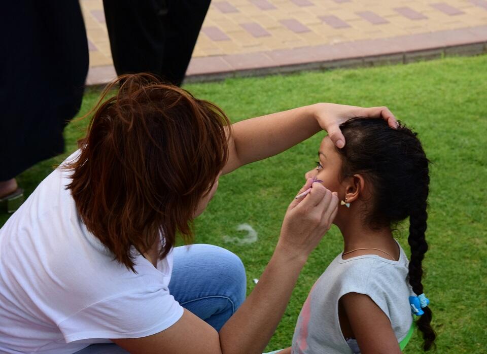 Abu Dhabi University Hosts Children From Dar Zayed Family Care at Its ...
