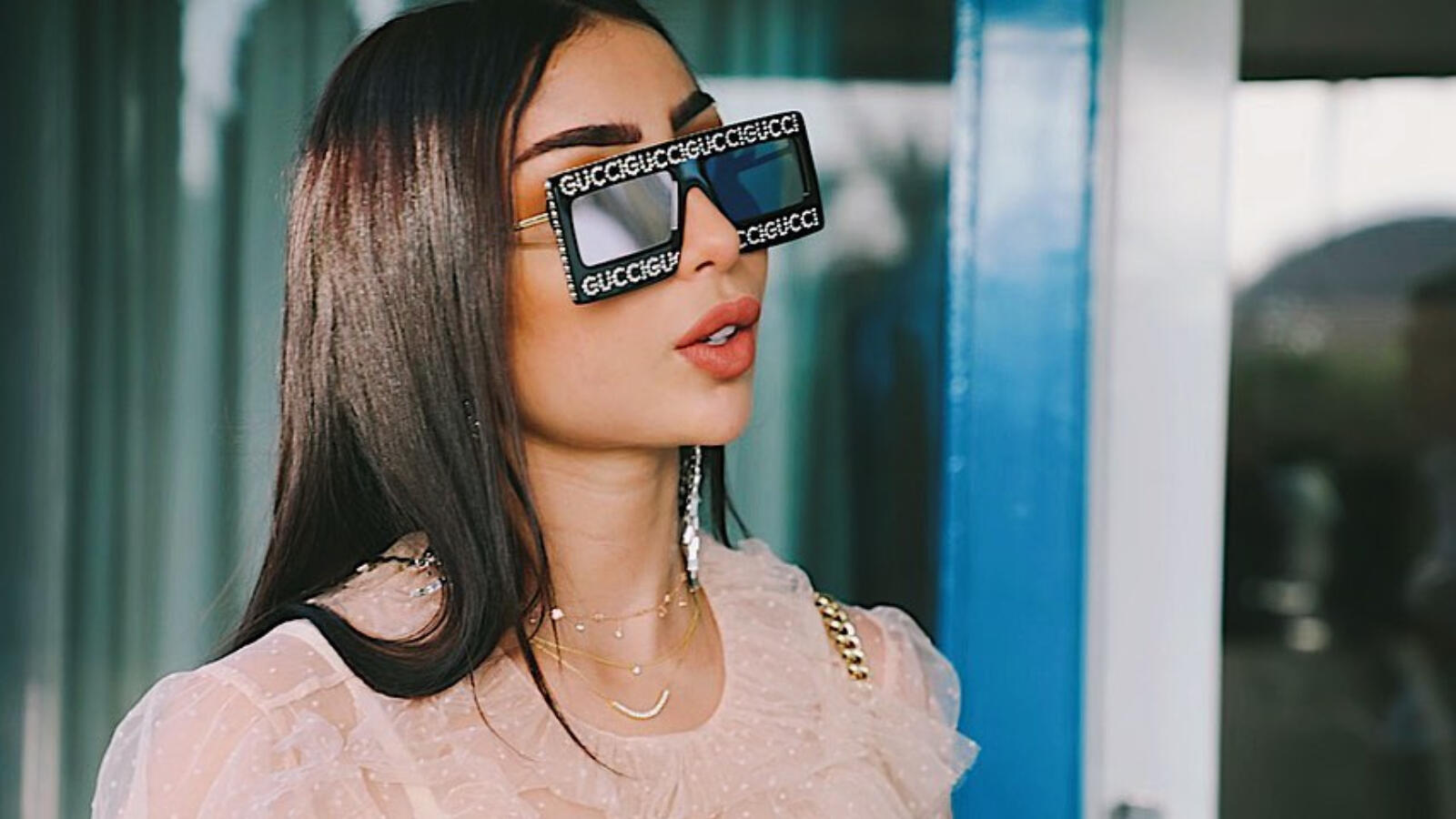 Purposeless! Moroccan Singer Dunia Batma Criticized for Her Bathtub ...