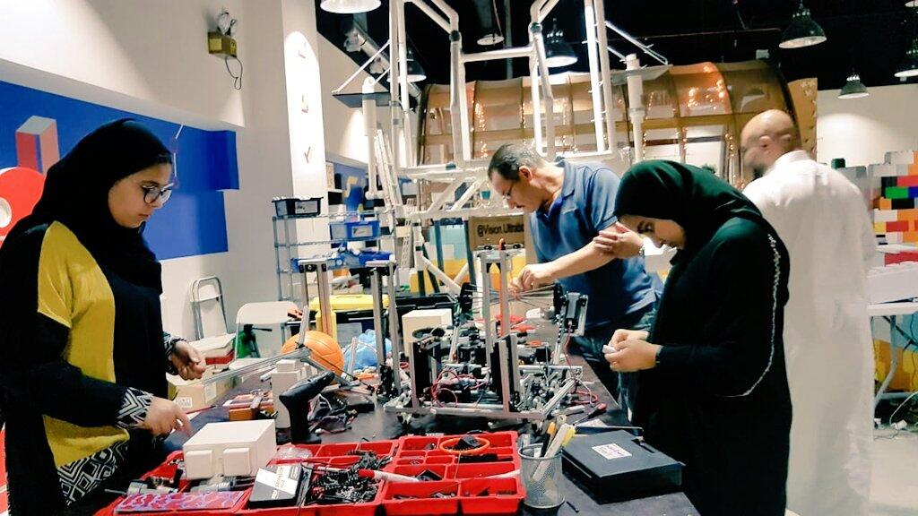 Saudi Team Competing in Robotics Event Vow to Fight Global Pollution ...