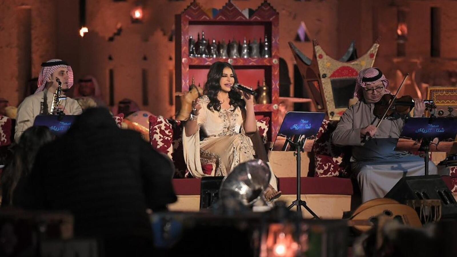 Ahlam Dazzles in $7 Million Worth of Jewels in Saudi Concert.. Watch ...