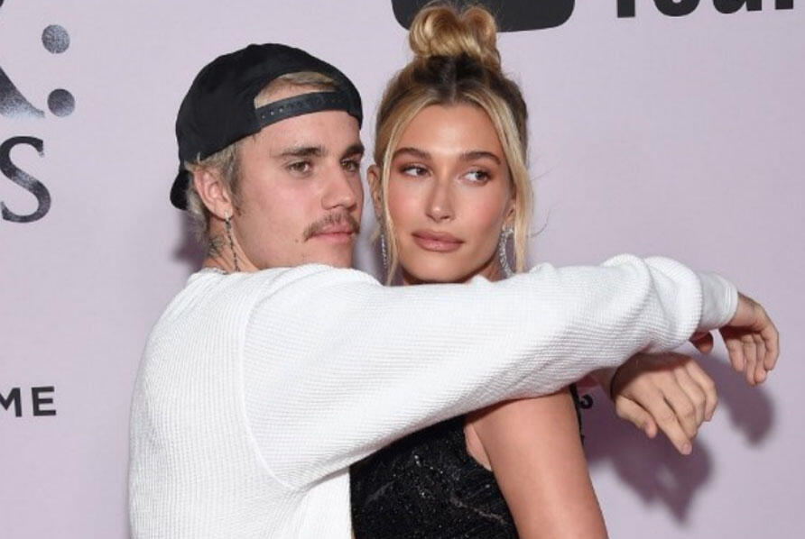 Hailey Bieber Rocks Zuhair Murad at Her Husband's 'Seasons' Premiere ...