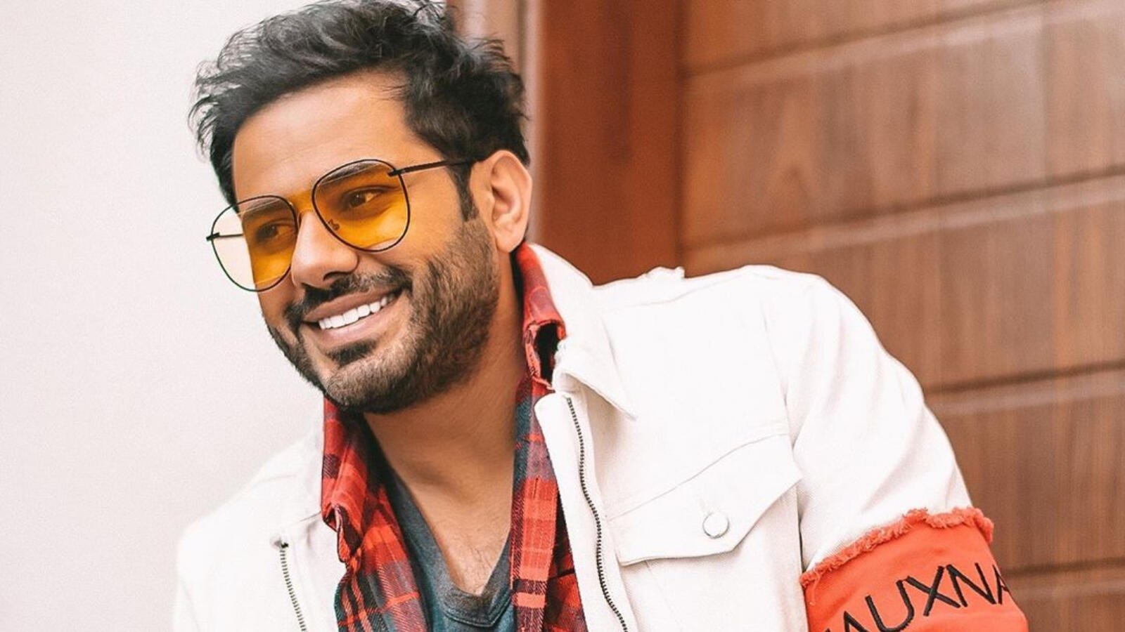 After Mocking Doctors.. Kuwaiti Actor Abdullah Bou Shehri is ...