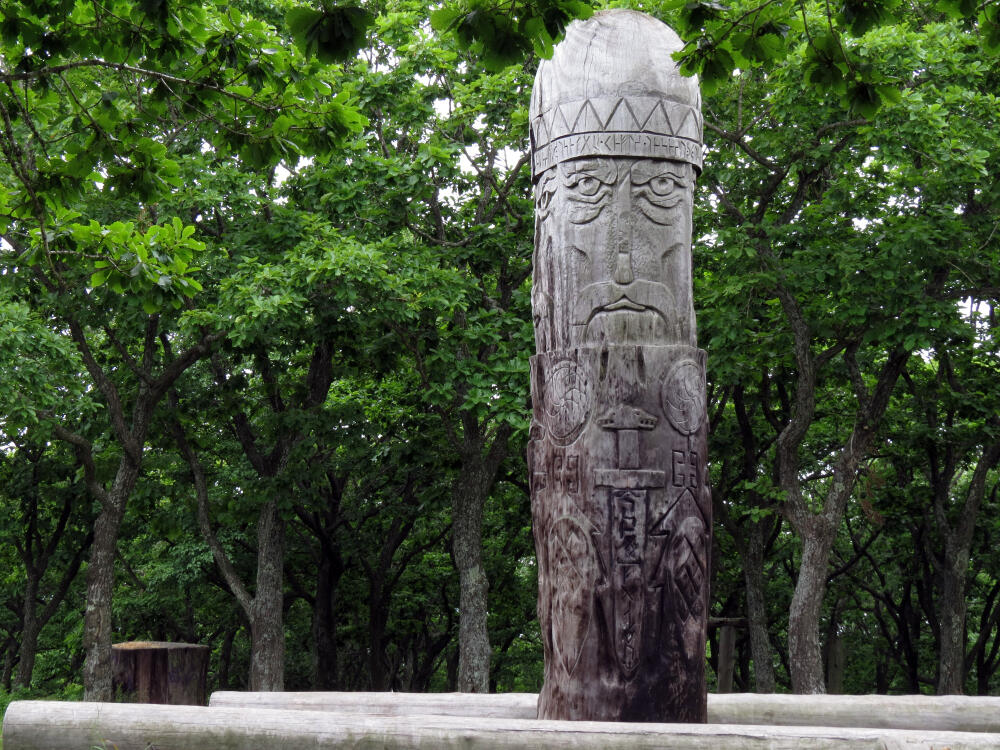 Scientists Uncover Remains of an Ancient Pagan Temple to Worship Old ...