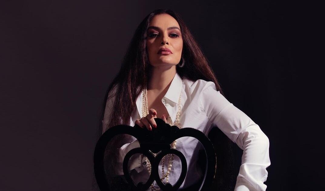 Egyptian Actress Sherihan Auctions Iconic Dress For Beirut | Al Bawaba