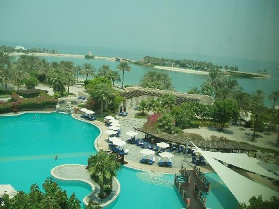 Ritz Carlton Manama (Bahrain) Becomes the First Hotel in the Kingdom To ...