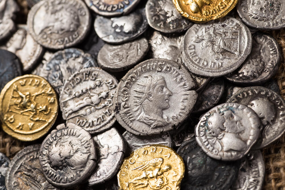 Hundreds of Roman Coins Unearthed in Turkey | Al Bawaba