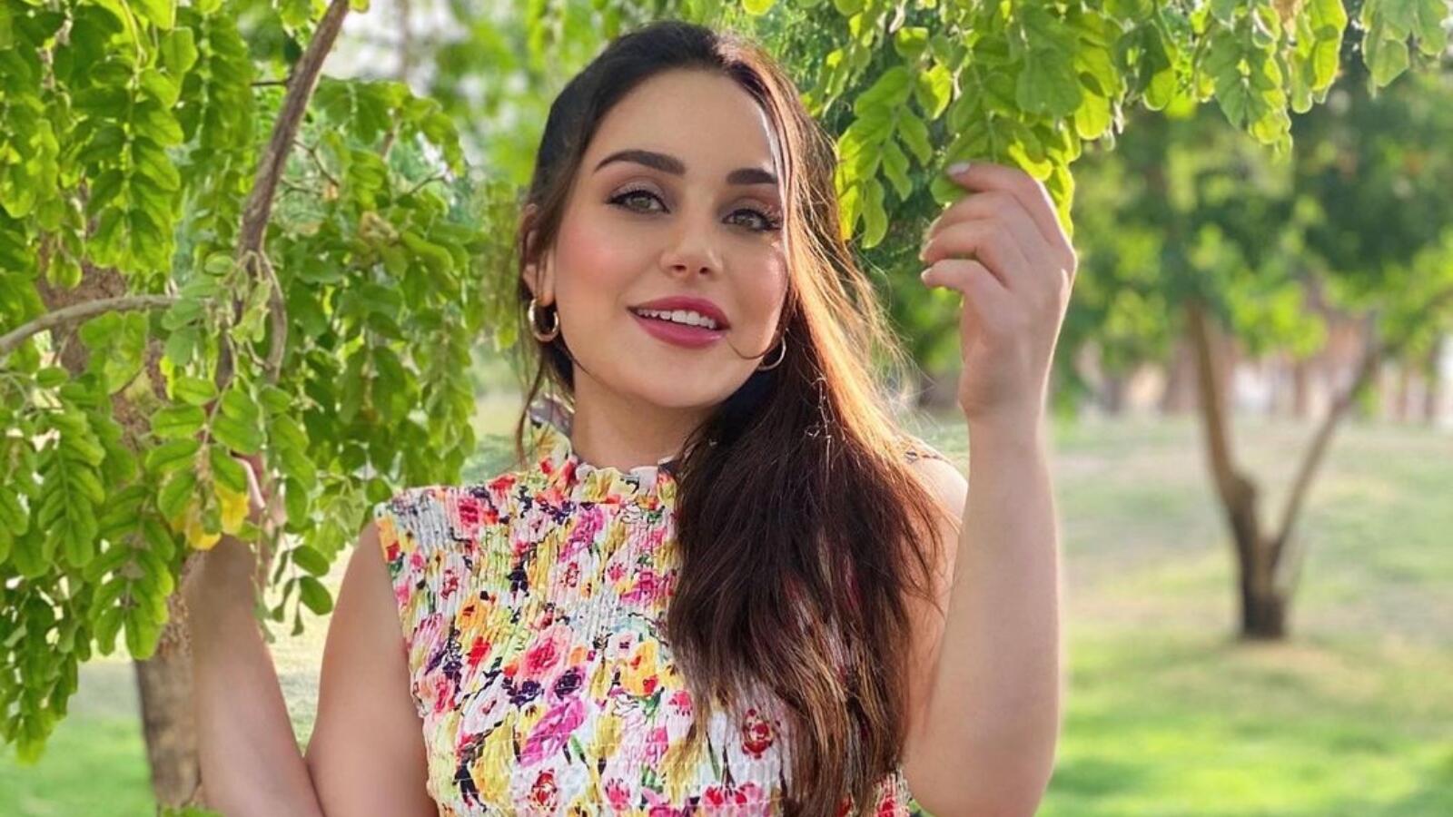 Check Haifa Wehbe's Daughter, Zainab Fayyad's First Appearance ...