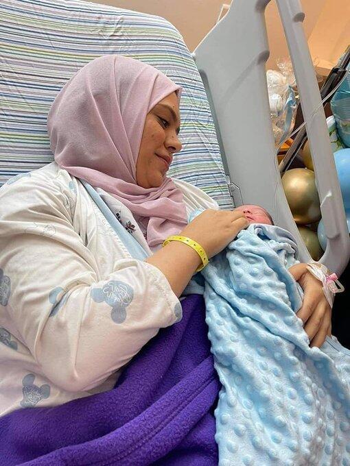 Social Media Buzz: Anhar Al Deek Delivers Baby Outside Israeli Jail ...