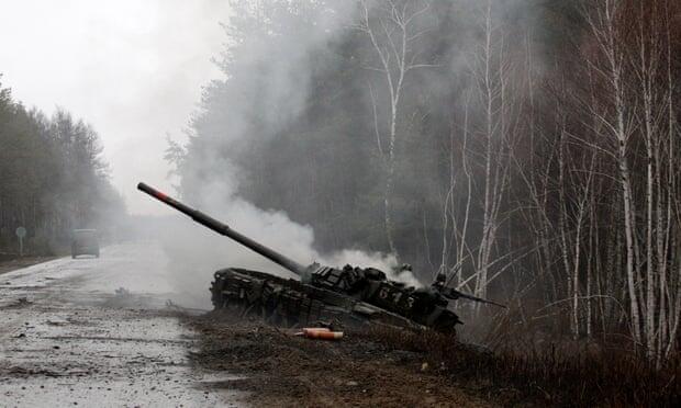 40-Mile-Long Russian Military Convoy on Outskirts of Kiev | Al Bawaba