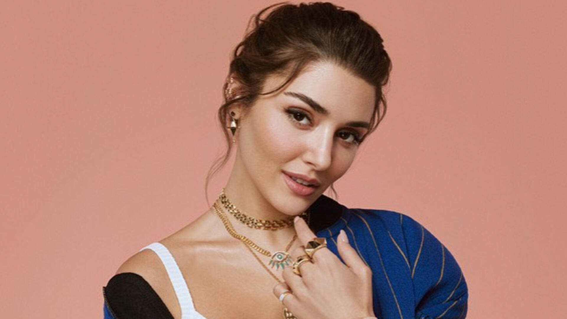 Hande Erçel Stuns in New Instagram Post | Al Bawaba