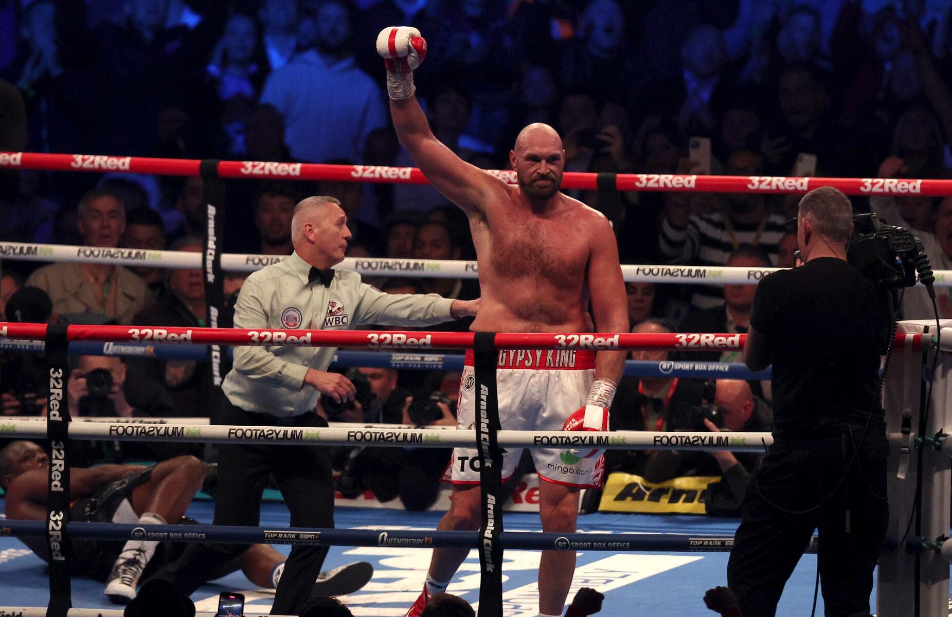 Fury Beats Whyte to Retain World Heavyweight Title | Al Bawaba