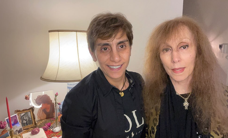 Rima Al-Rahbani Shares a Rare Picture of Her Mom Fairuz With Her Sons ...